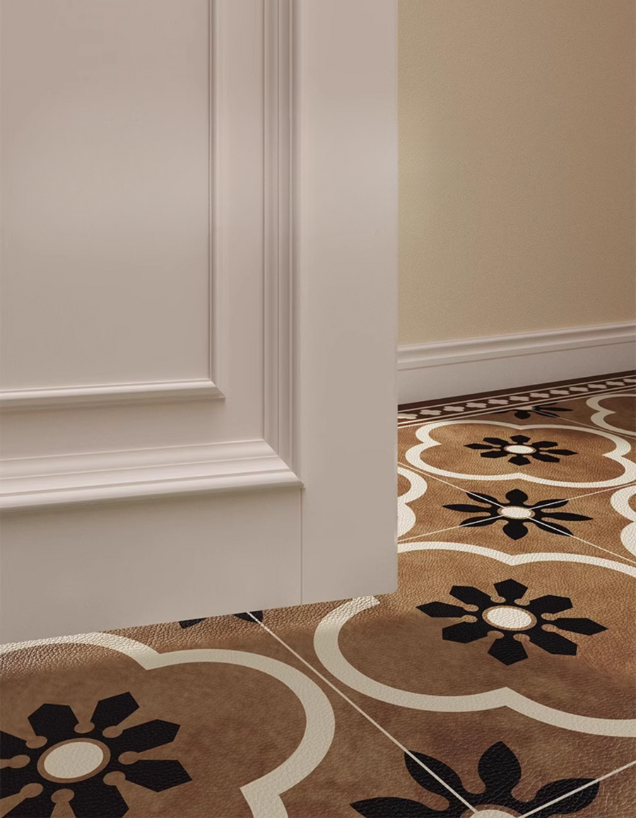 Classic Quatrefoil Door Mat | Non-Slip & Water-Resistant | Maison Matta